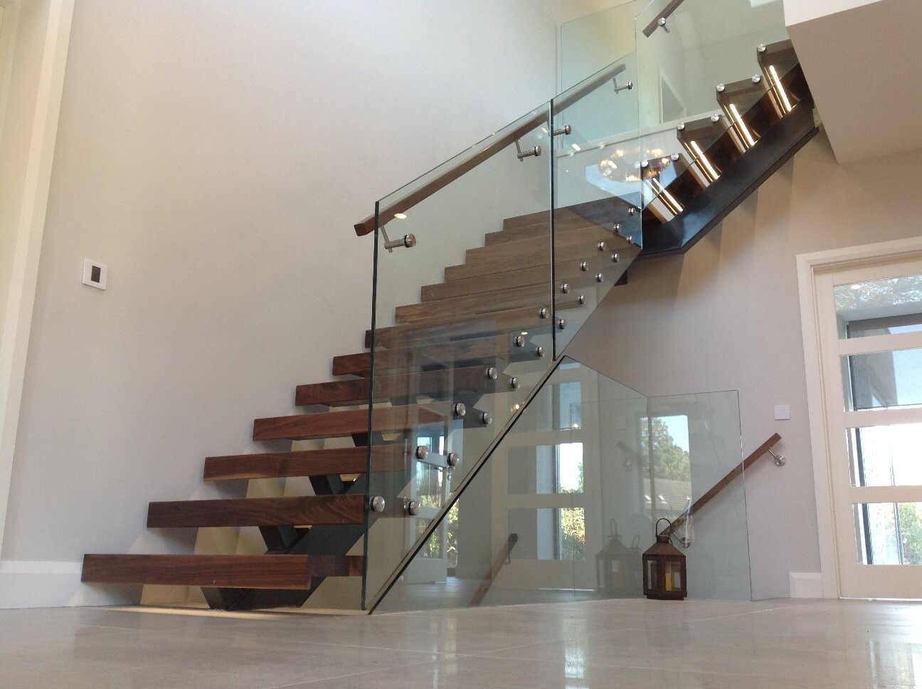 Steel Spine Staircases Ireland | Custom Stair Design in Dublin, Cork ...